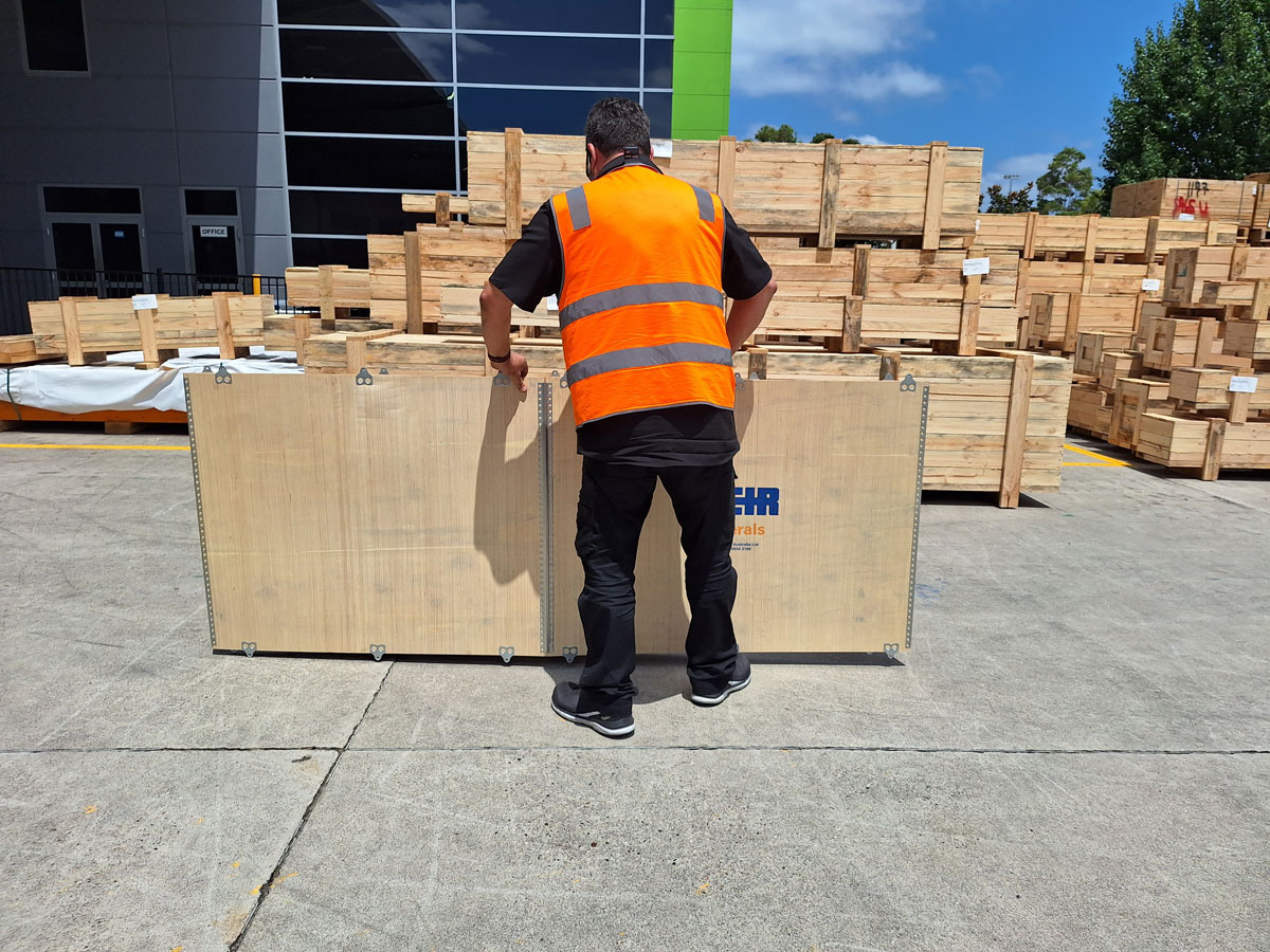 The Nail-less Plywood Box Packaging Solution - UBEECO