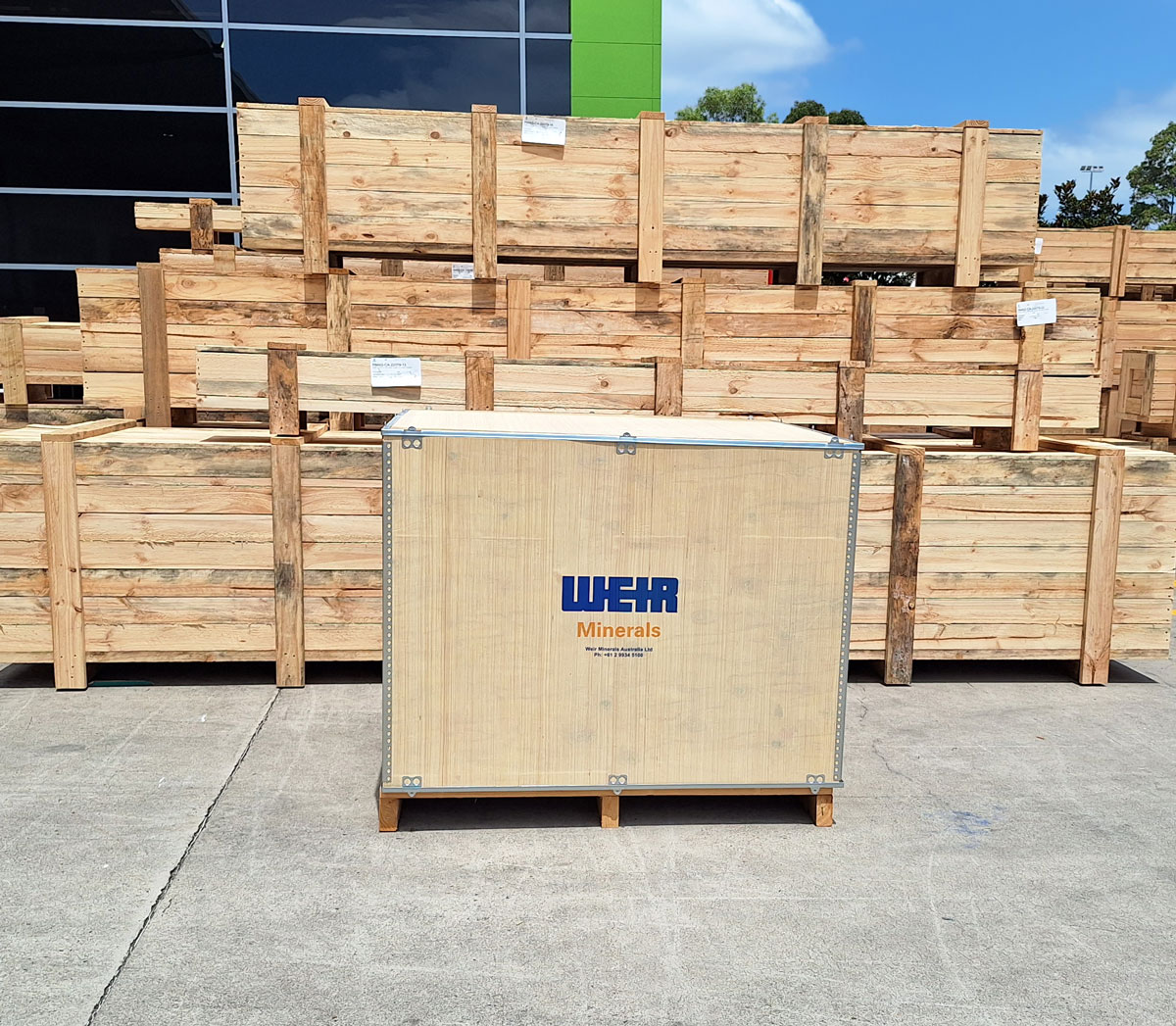 The Nail-less Plywood Box Packaging Solution - UBEECO