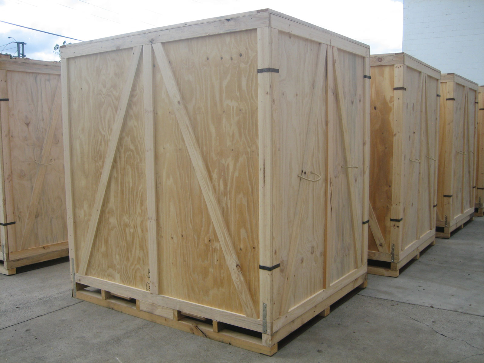 Storage Solutions custom-made by UBEECO Packaging Solutions