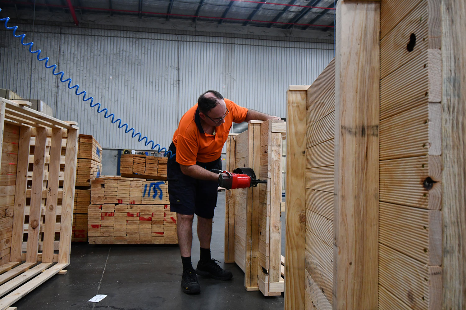 Manufacturing industry packaging suppliers - The UBEECO™ Group